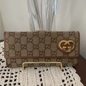 Gucci | Bags | Gucci Gg Logo Heart Canvas Bronze Leather Continental ...